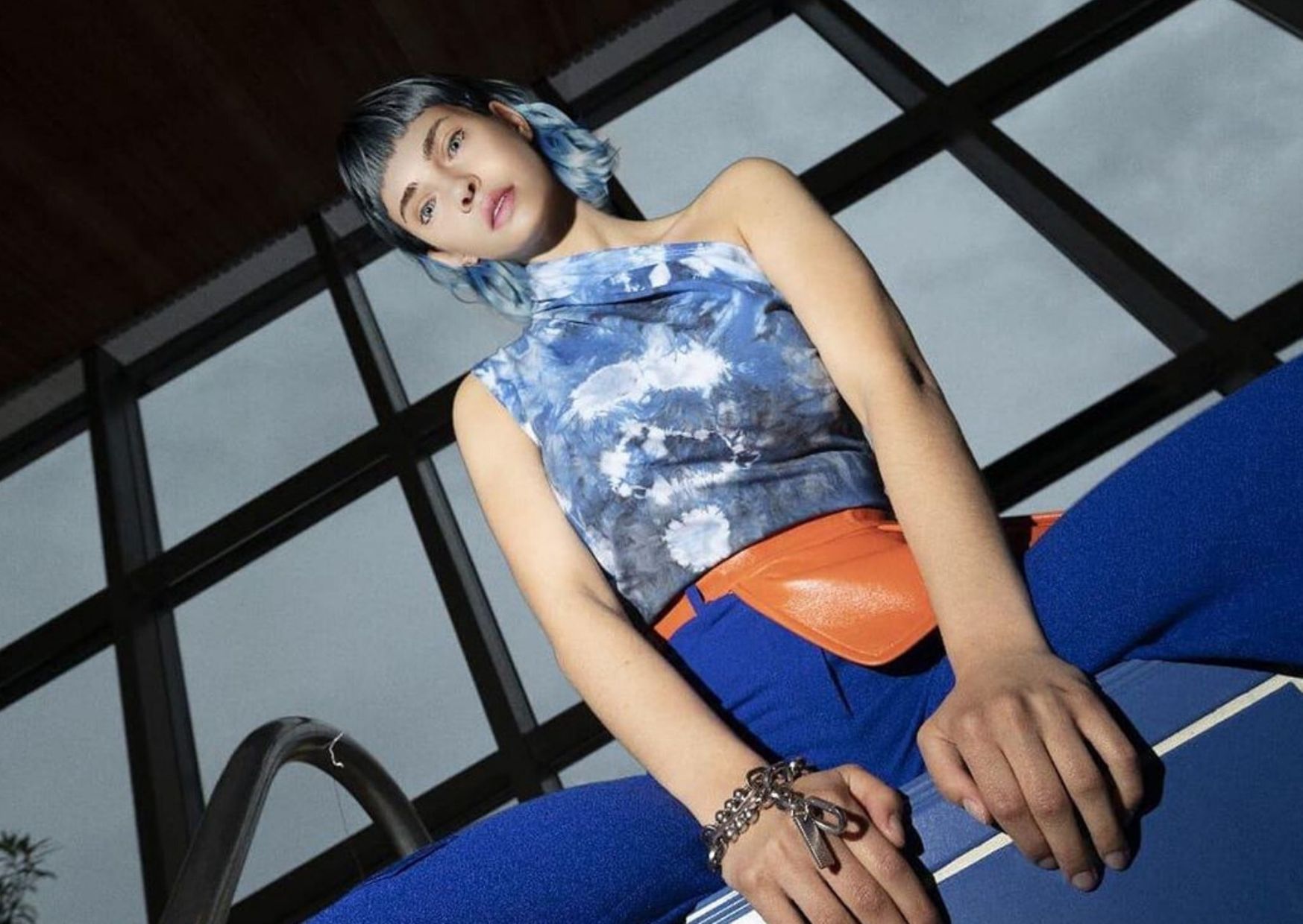 Tajomná Bejby Blue z Dalybovho klipu je virtuálna influencerka | interez.sk