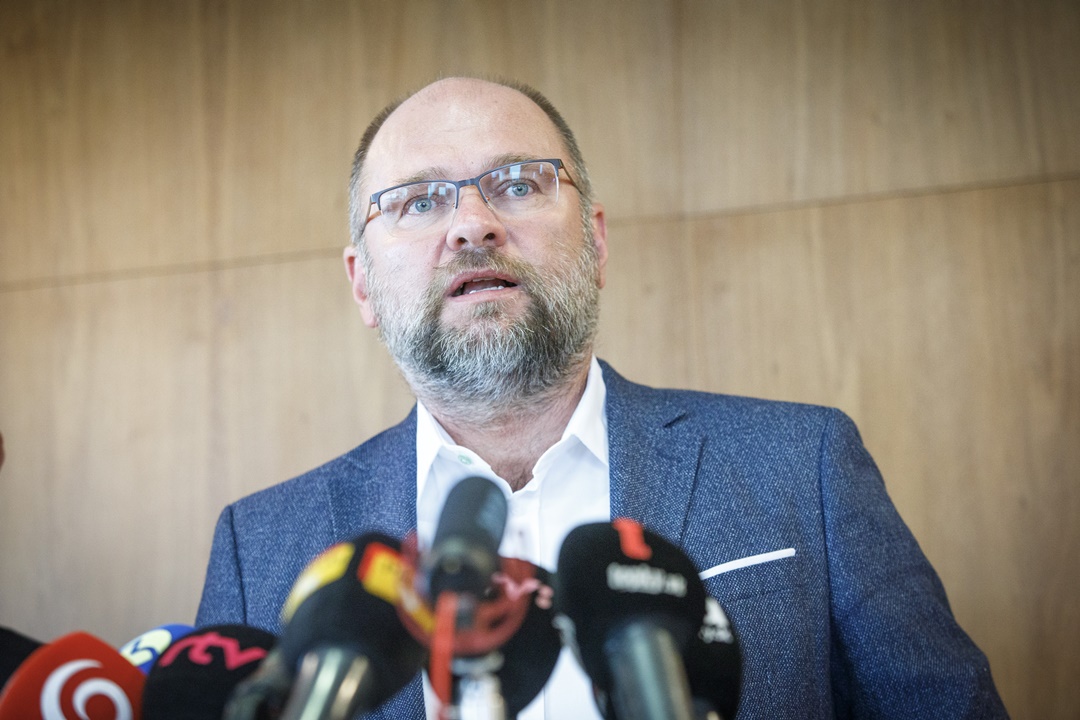 Koaliční lídri sa nedohodli. Podľa Sulíka všetko speje k tomu, že SaS ...