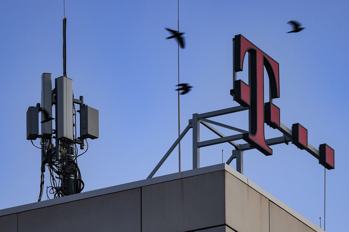 Slovenský operátor má veľký výpadok: Ľudí varuje, aby so svojimi ...