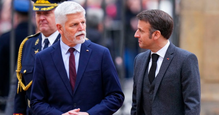 Český prezident Pavel po stretnutí s Macronom: Európske štáty by mali ...