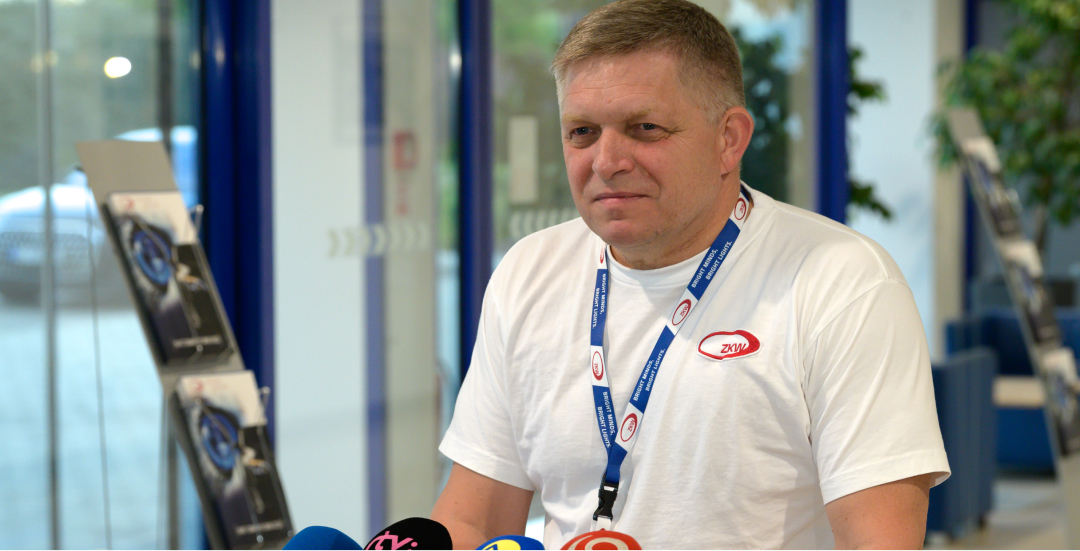 Fico oslávil 1. máj: Odpracoval nočnú zmenu v závode, bolel ho celý ...