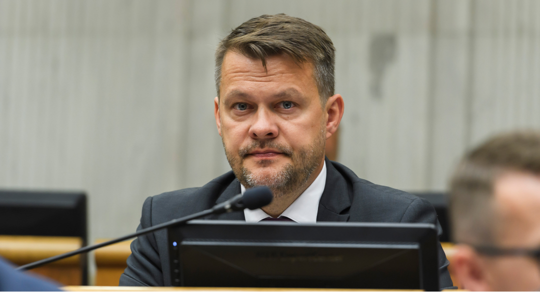 Migaľ dnes absolvoval náročnú kardiochirurgickú operáciu: Trvala 7 ...