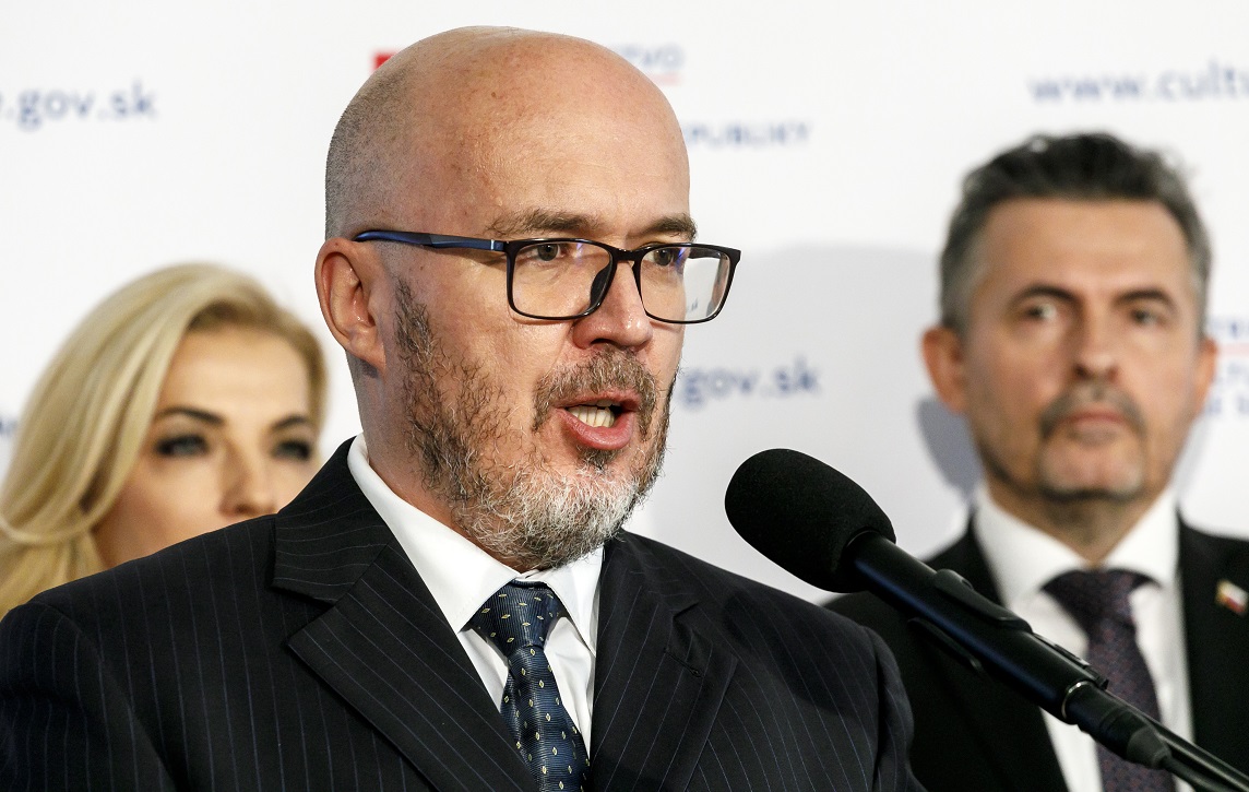 Anton Bittner končí na čele Slovenskej národnej galérie: Šimkovičová ho ...