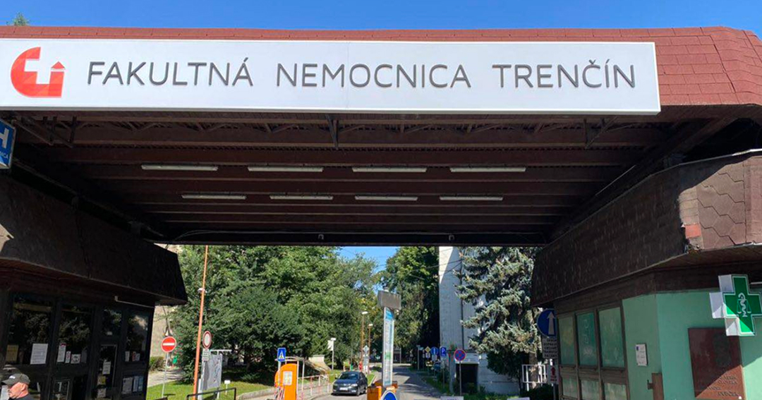 Trenčianska nemocnica prišla o uznávaného odborníka: Primár gynekologickej kliniky podal výpoveď ...