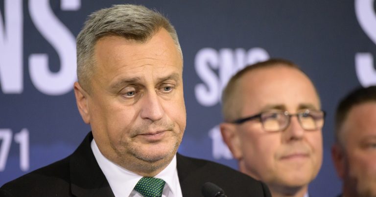 Európske krajiny by mali zvážiť, či je členstvo v NATO prínosom alebo ...