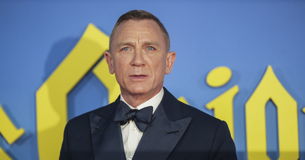 Z tohto padnete na zadok. Slávny James Bond zmenil imidž, zostarol o 20 ...